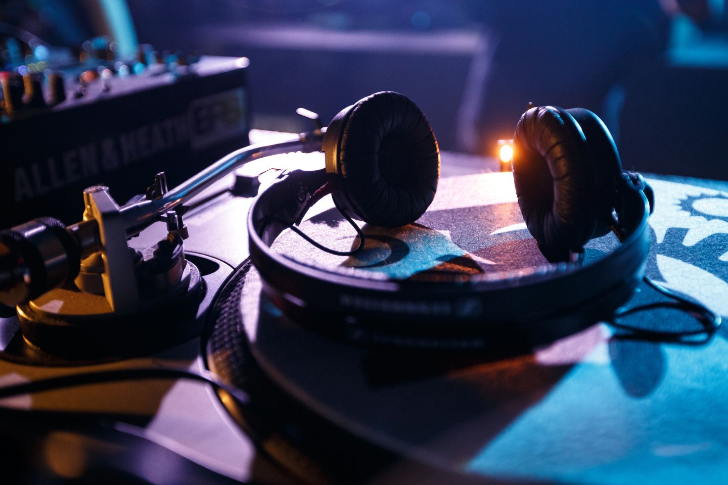 TOP 14 Melhores Headphones para Estúdio em 2025