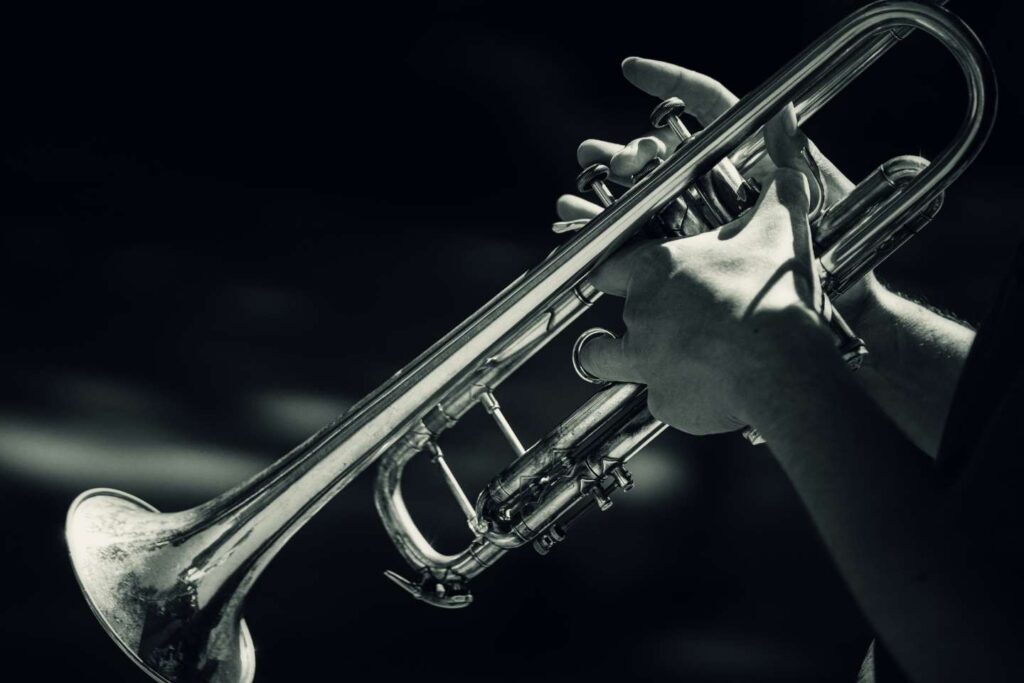 Descubra a Fascinante História do Trompete!