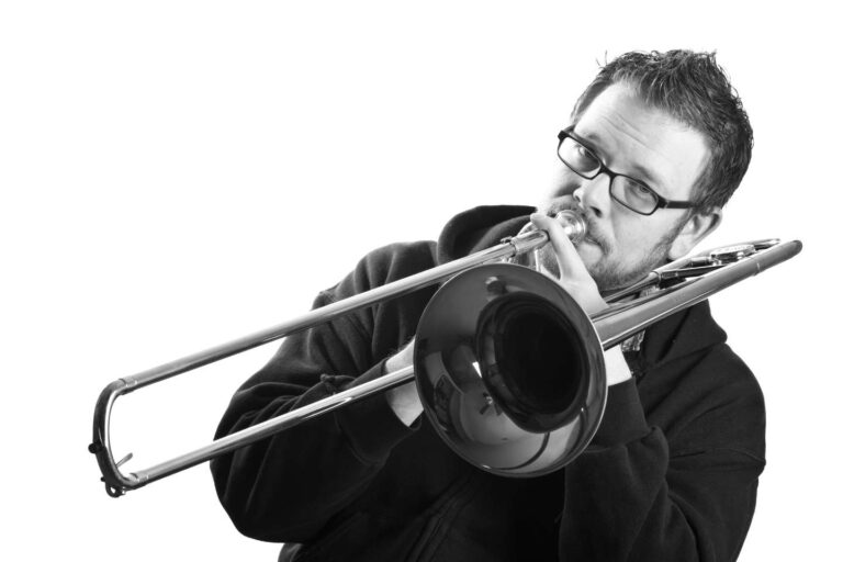 A História do Trombone: 600 Anos de Transformações Incríveis!